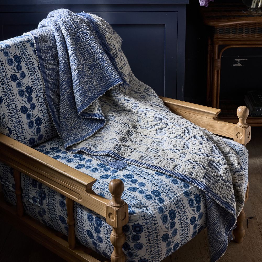 Scarlet Wool Cotton Throw | Greenrow